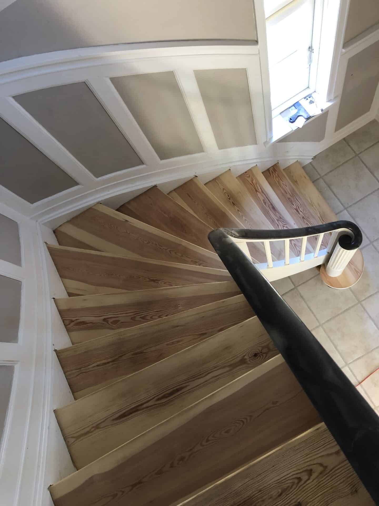 Slibning af trappe - Bekagulvservice